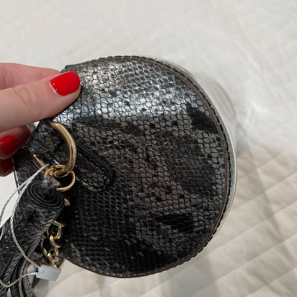 Jen & Co | Bags | Jenco Black And Silver Snakeskin Clear Purse | Poshmark